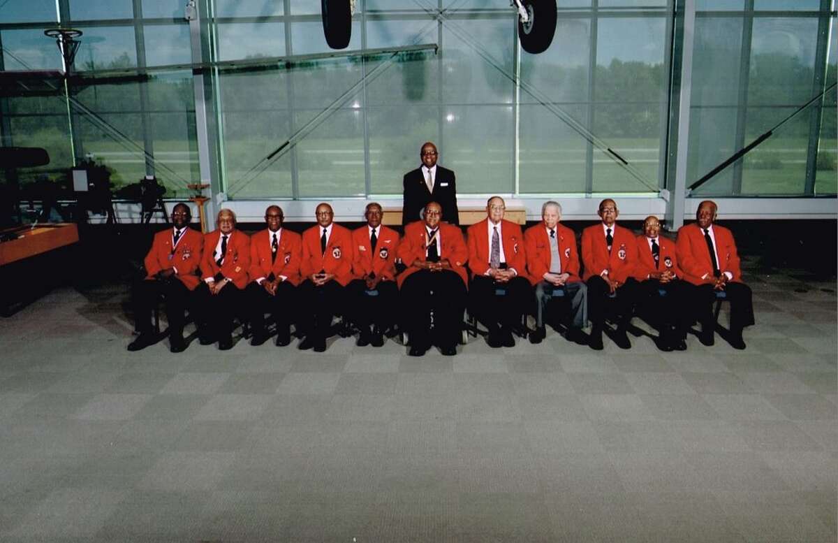 Duty Calls: Tuskegee Airmen invite Marine to join group