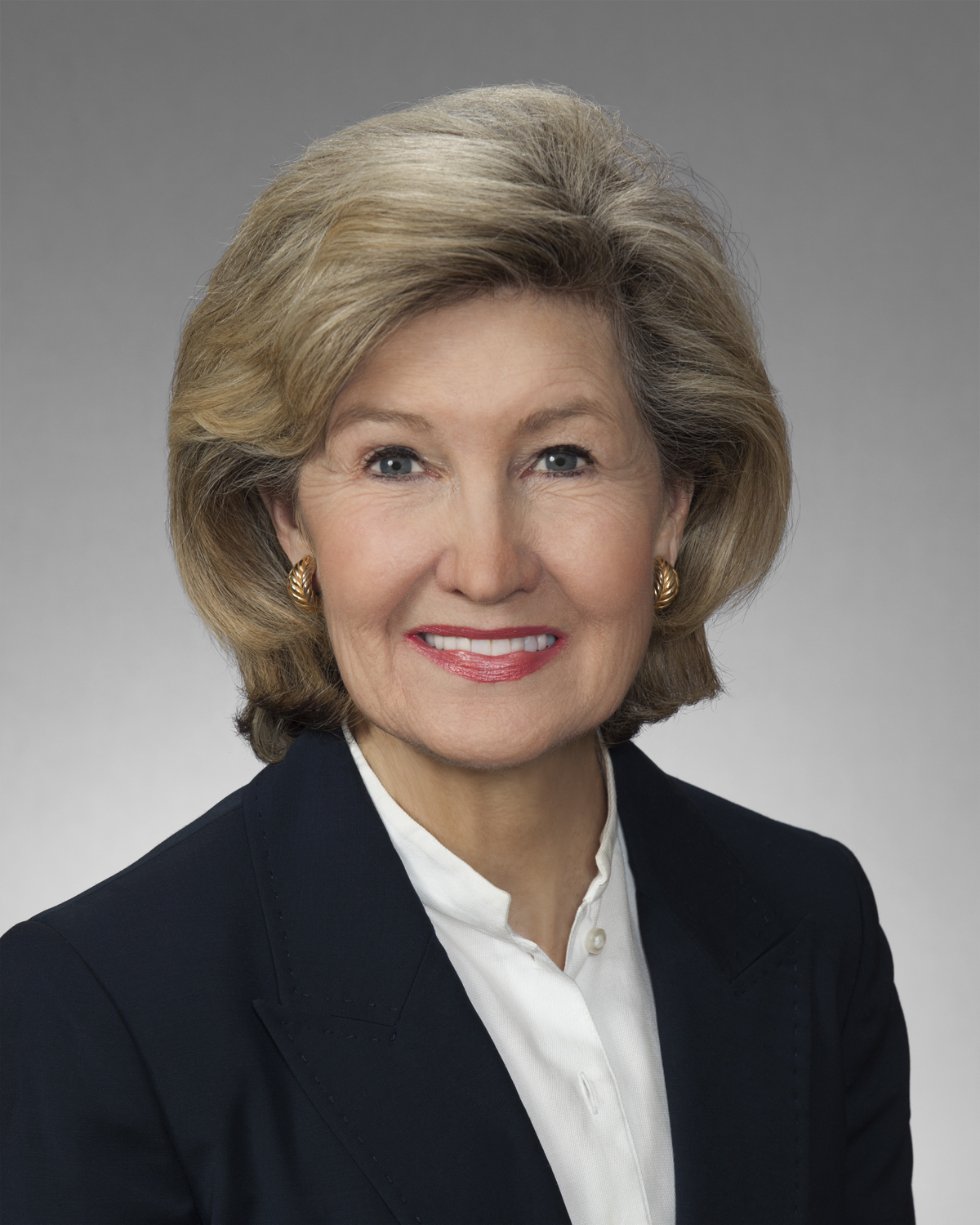 Kay Bailey Hutchison to lead UT alumni group