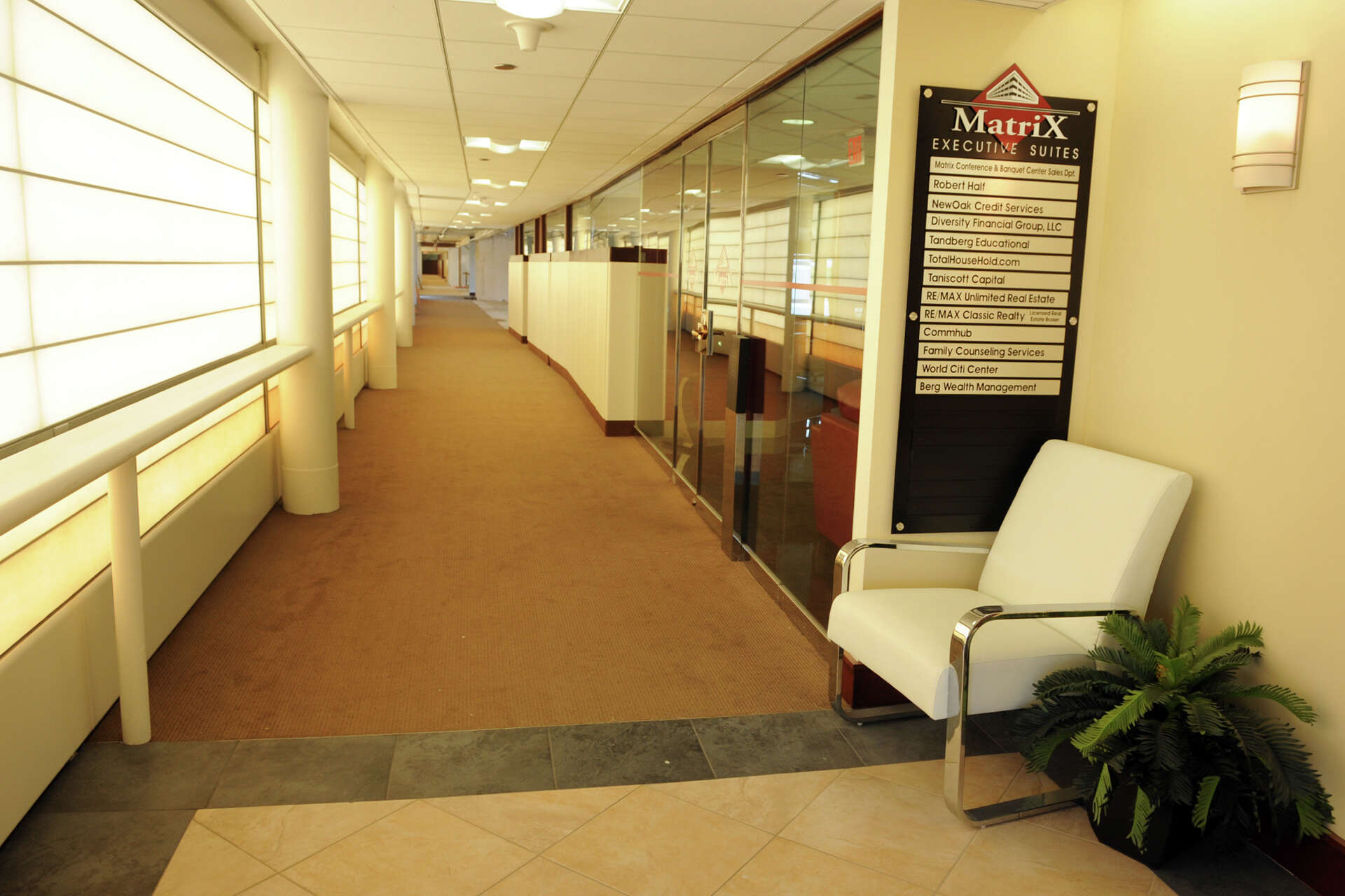 Property Rounds: Trading floor format leads to open office spaces