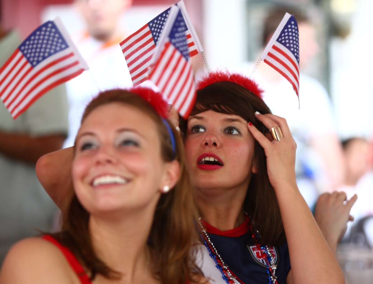 Houston soccer fans turn out for World Cup
