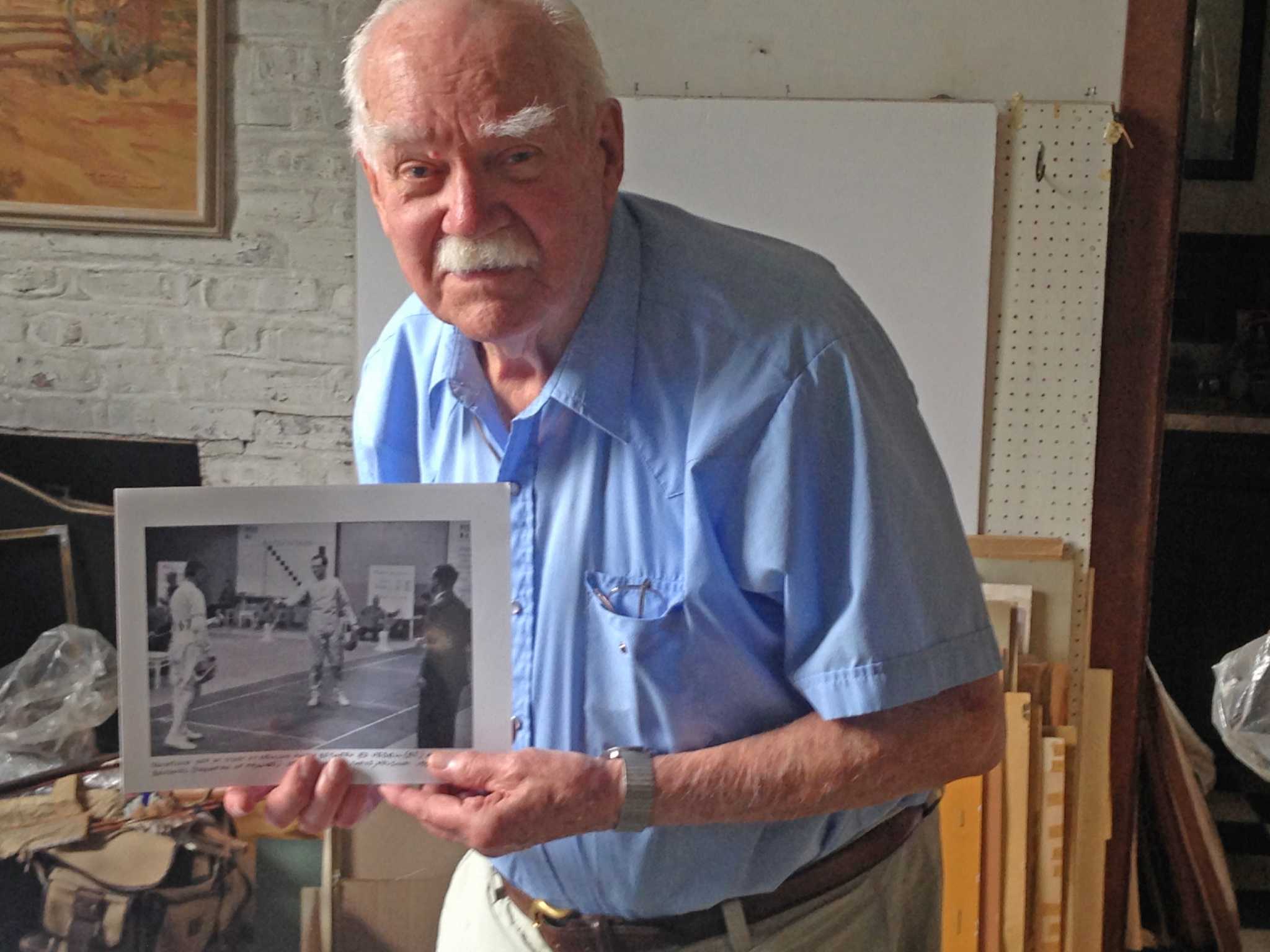 Legendary illustrator Vebell lands in US Fencing Hall of Fame