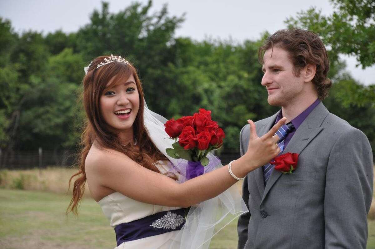 North Texas couple celebrates birth of quintuplets