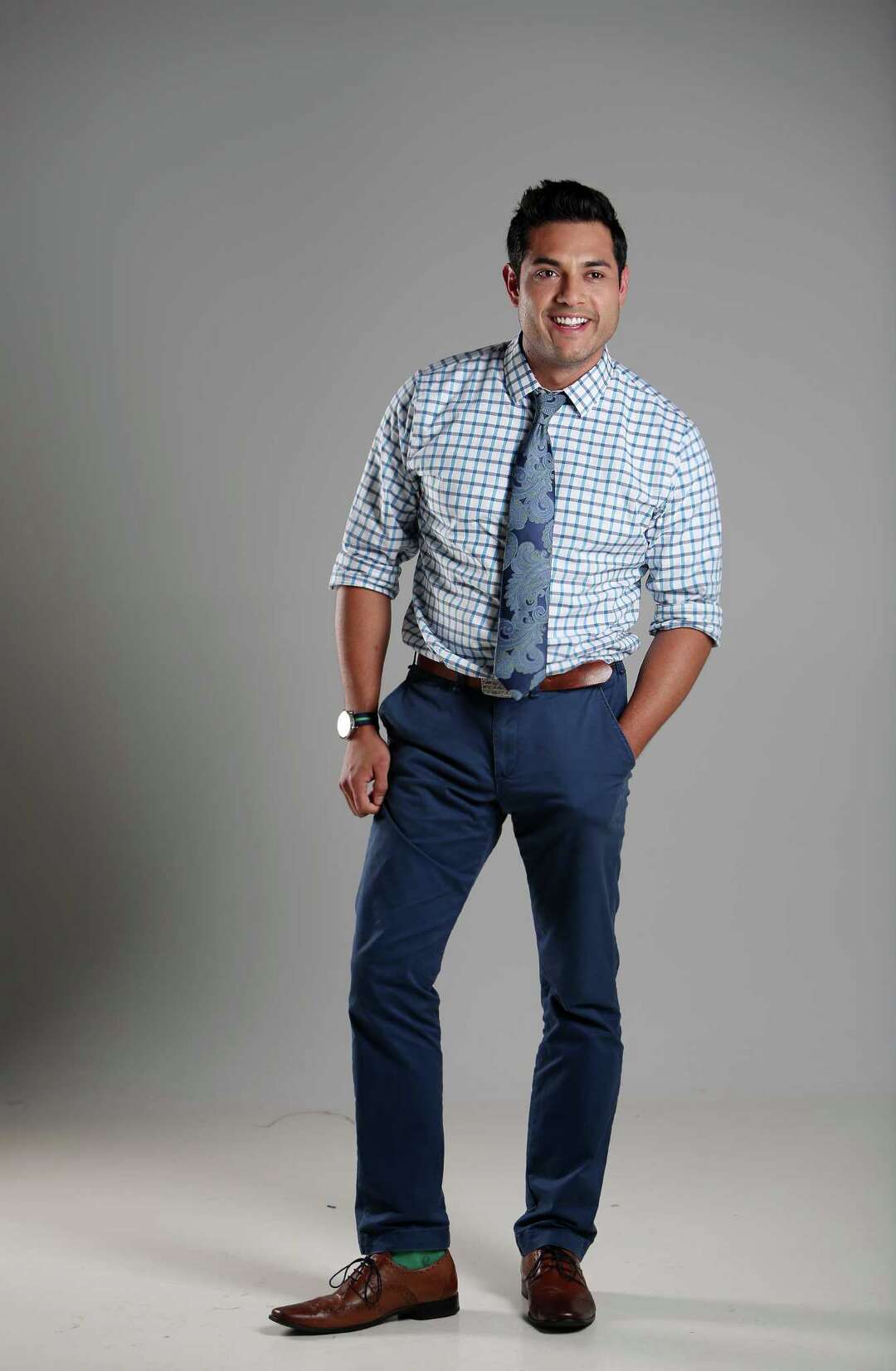 Phillip Mena: Sports lover, star gazer with easy style