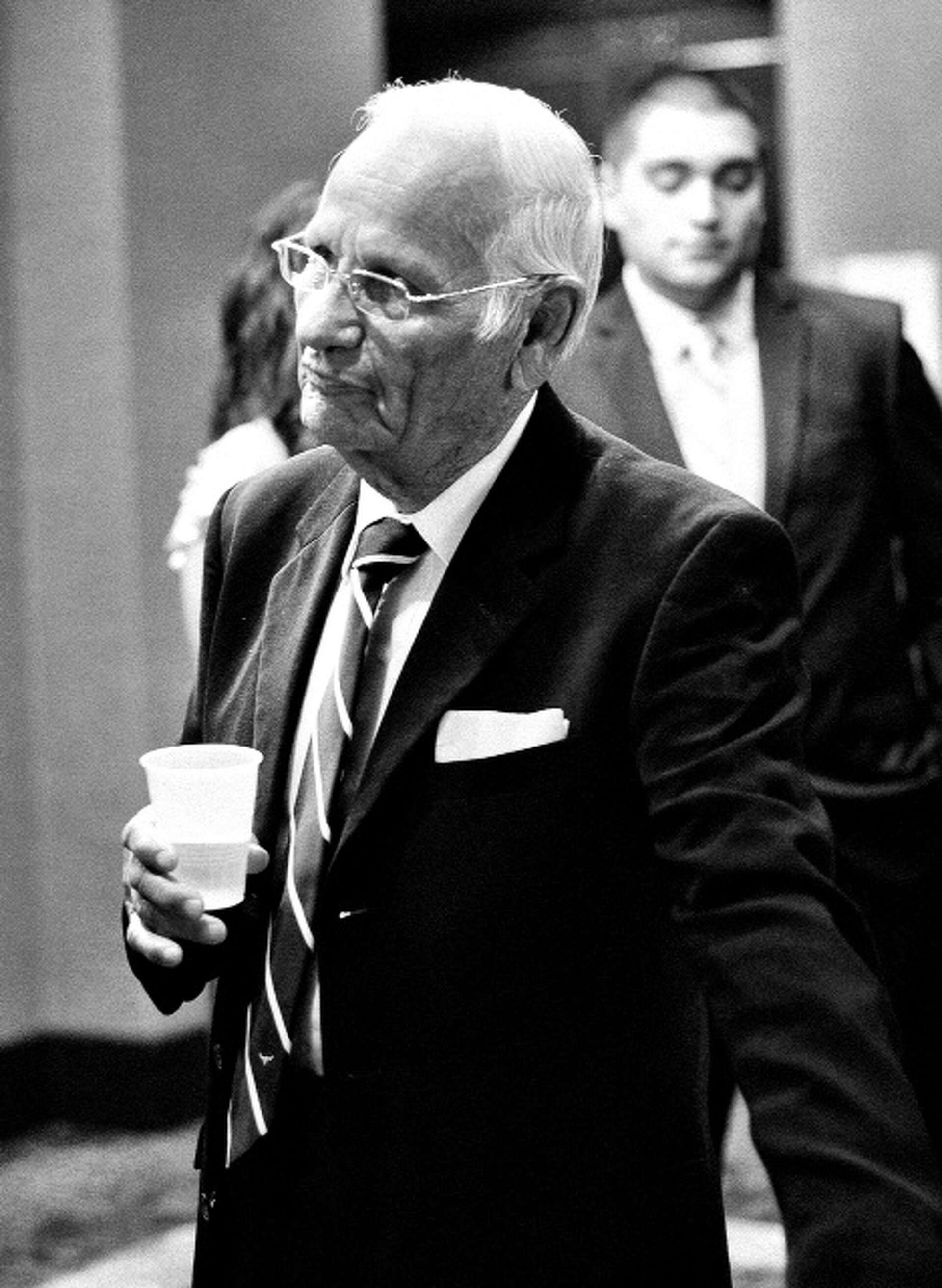 Phillip Mena: Sports lover, star gazer with easy style