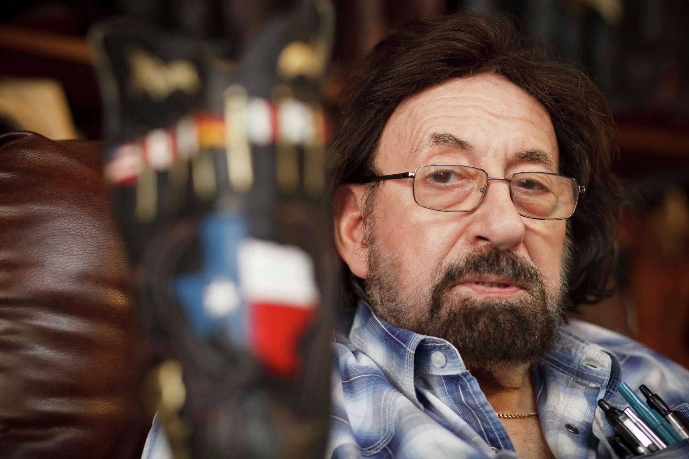 Legendary Houston boot maker Rocky Carroll has died
