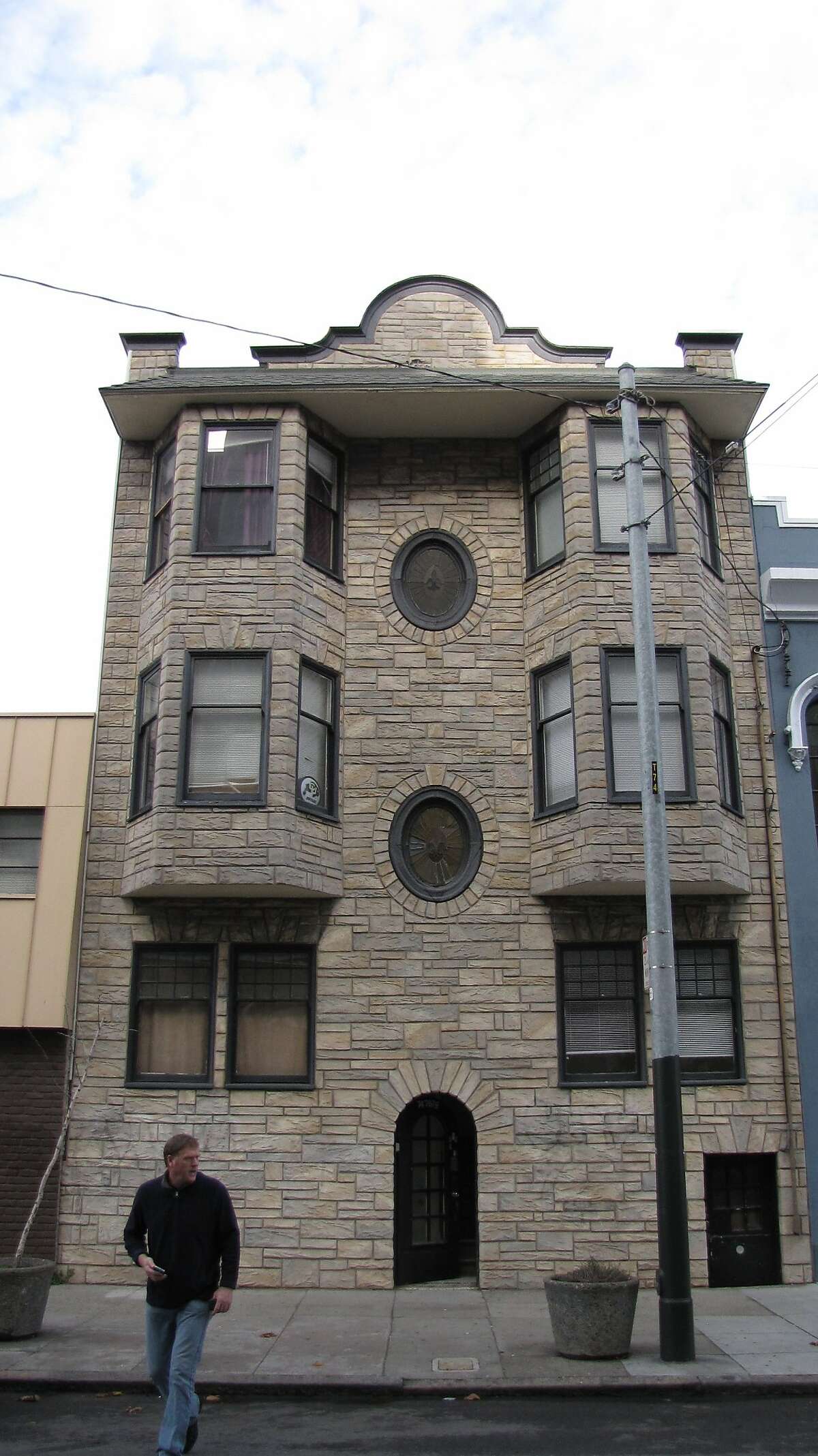 Eye-catching landmarks in S.F. neighborhoods