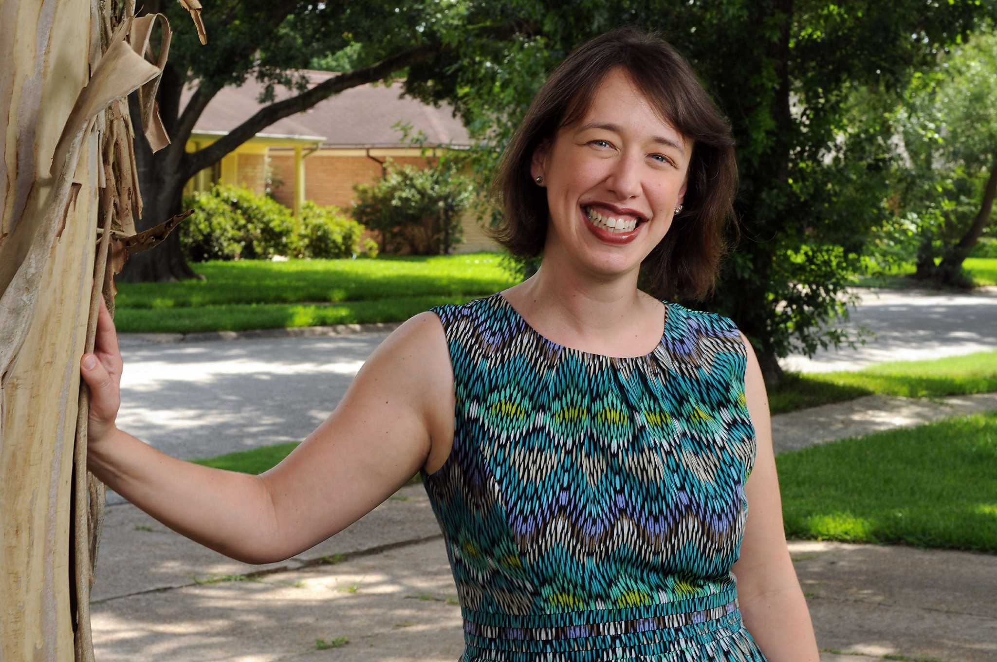 Amy Poehler buys film rights to a local author's YA book