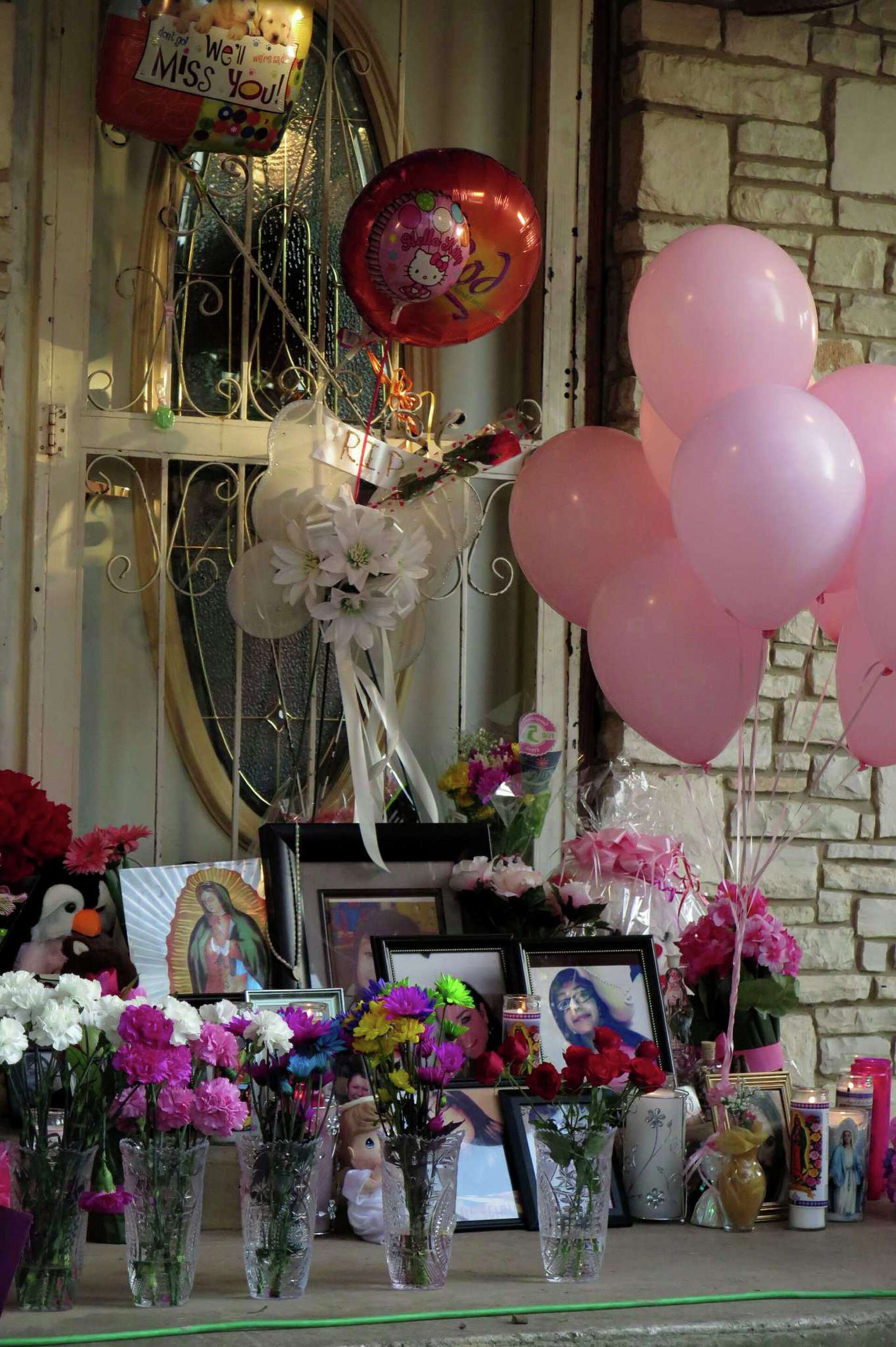 Family killed in double-murder suicide remembered at vigil