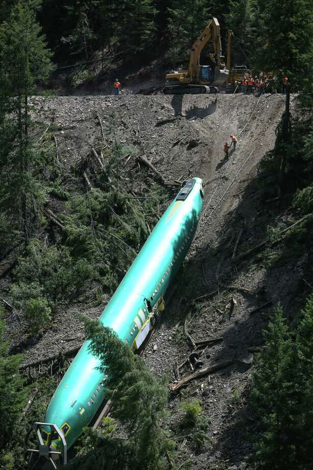 Boeing 737 fuselages removed from Montana river after train derails ...