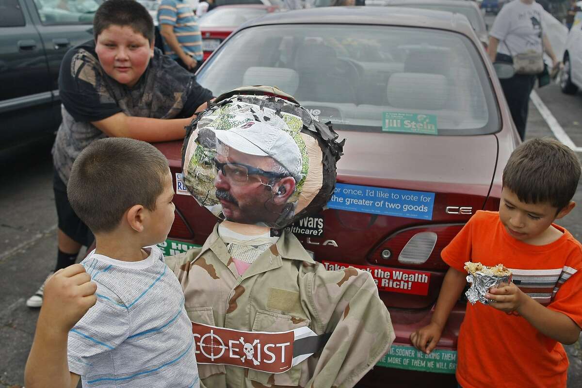 Expert witness in toy-gun case has history of siding with police