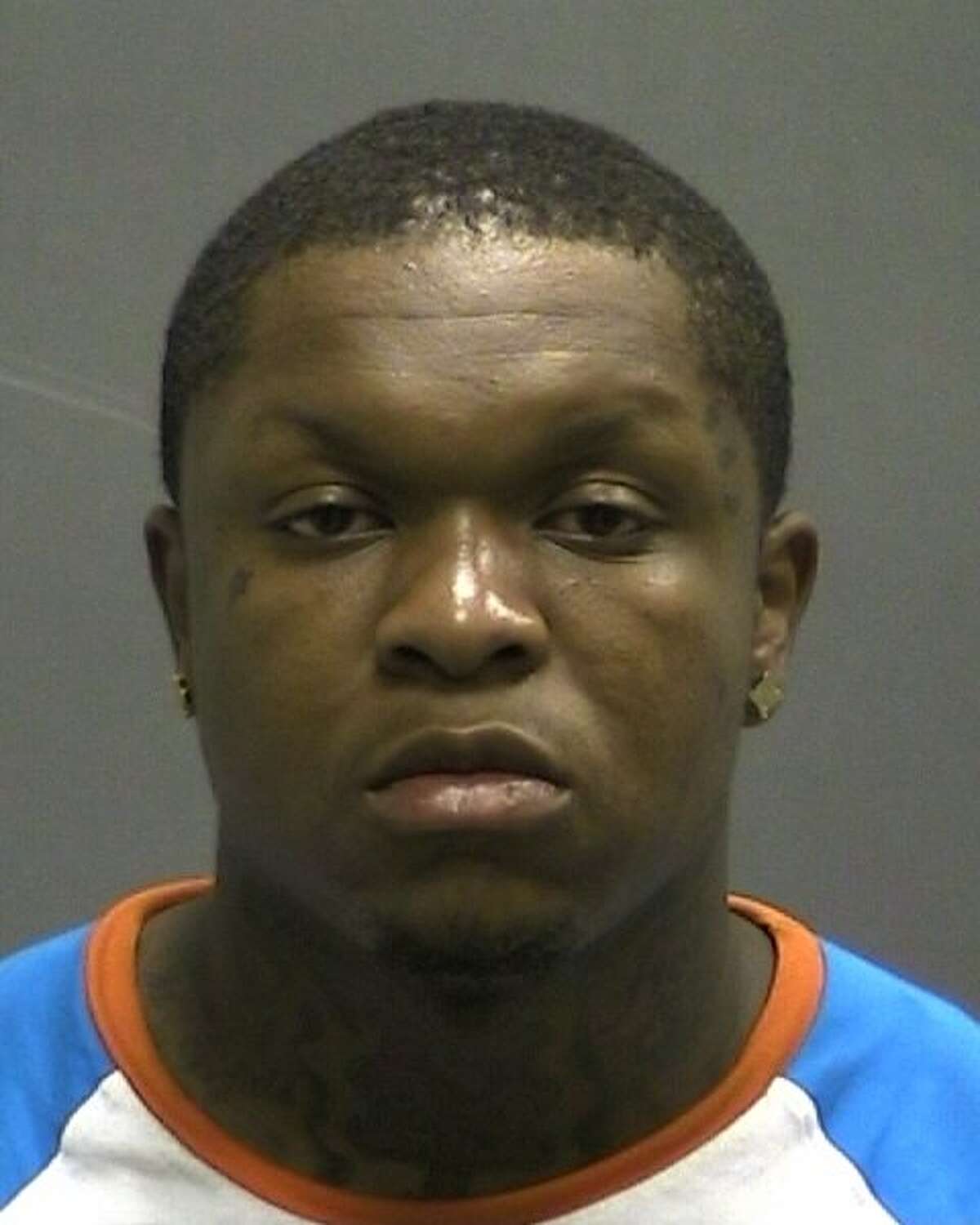 4 arrested after gun, heroin found in Troy