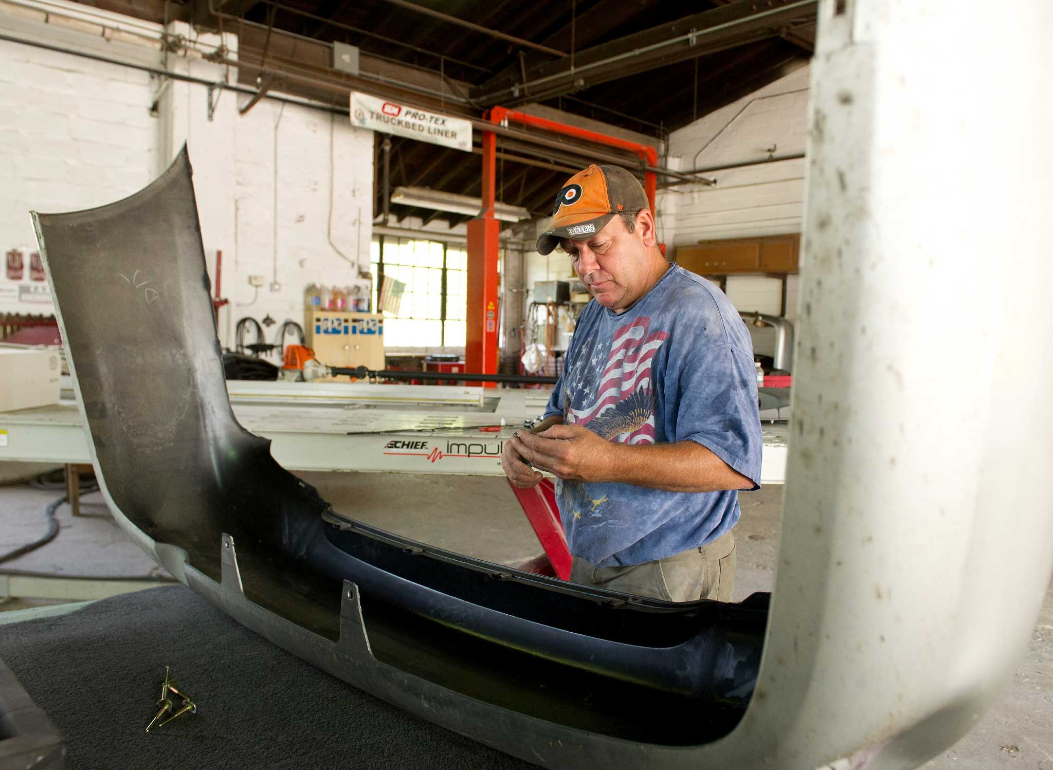 Century-old Byram auto body shop stays in the family