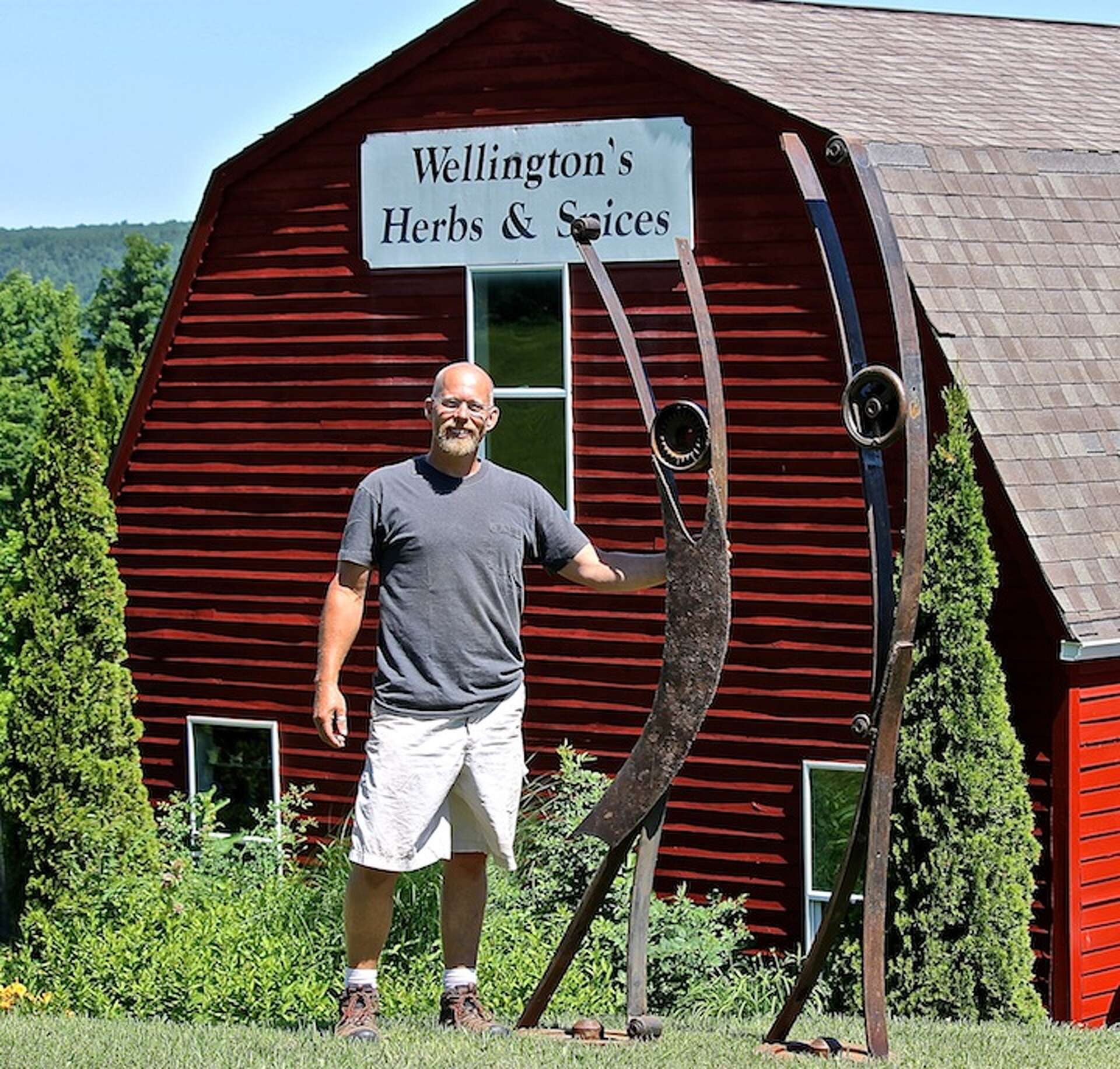 Capital Region Gives: Abstract art blossoms in country gardens