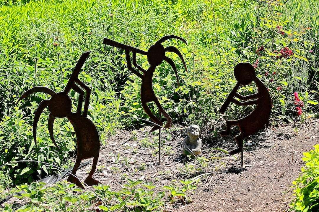 Capital Region Gives: Abstract art blossoms in country gardens
