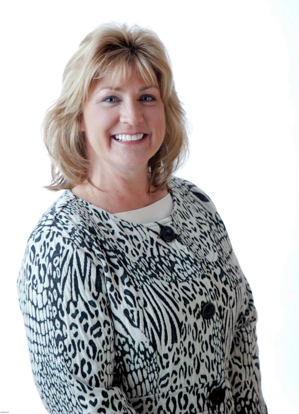 CEO: Want contracts? Work aggressively