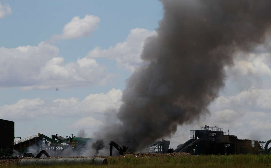 Worker dies from burns in molten material spill - San Antonio Express-News