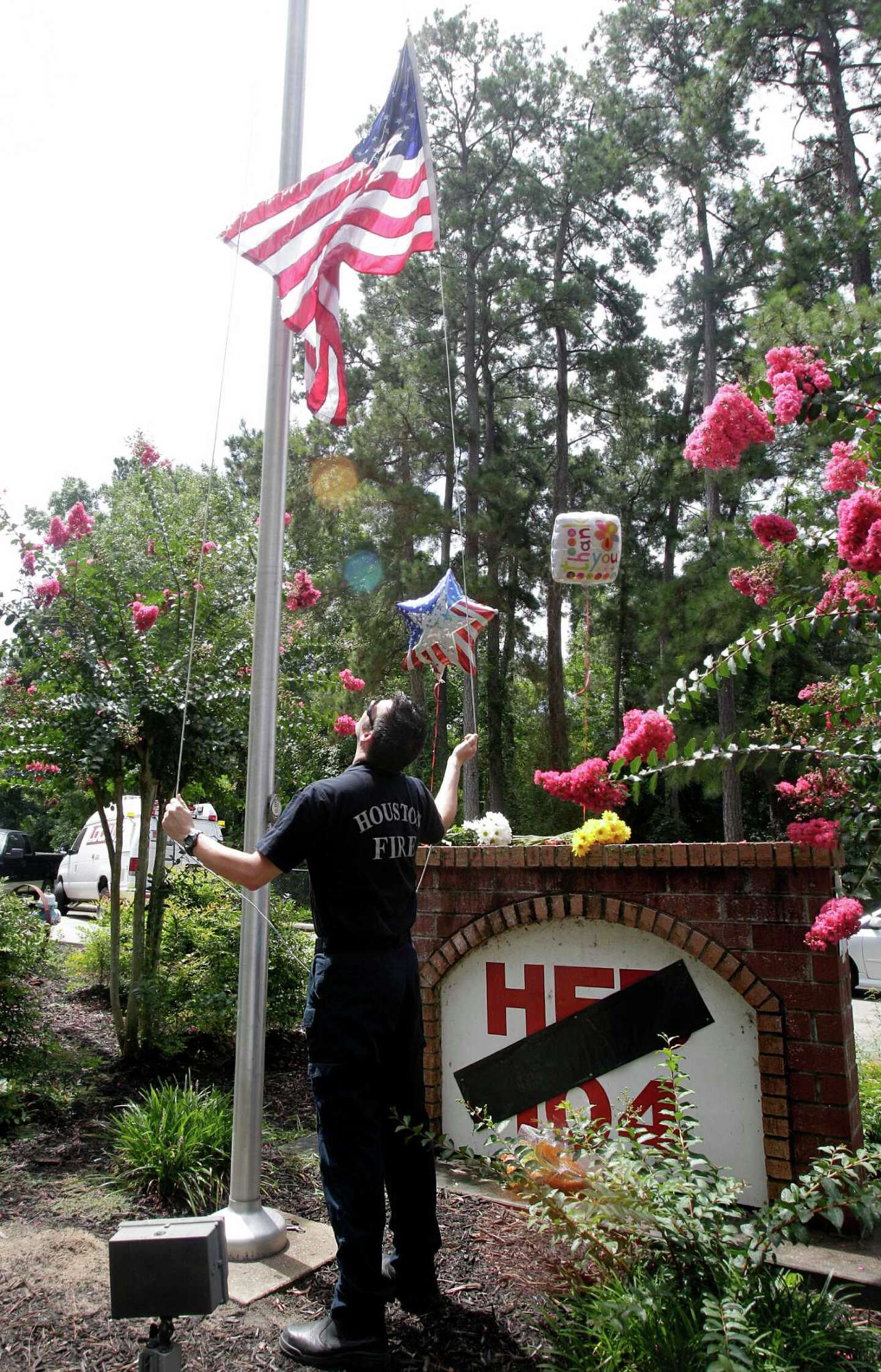 Public memorial set for fallen HFD firefighter Daniel Groover