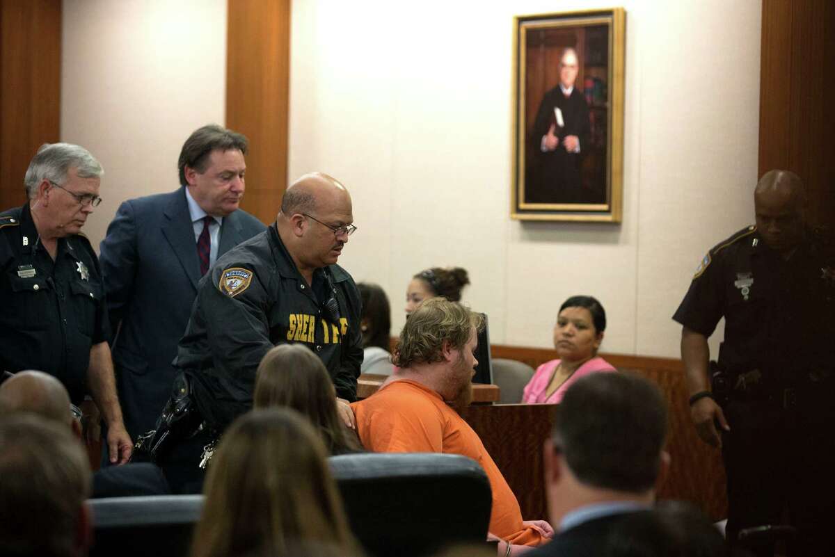 Man accused in Spring family massacre will face death penalty