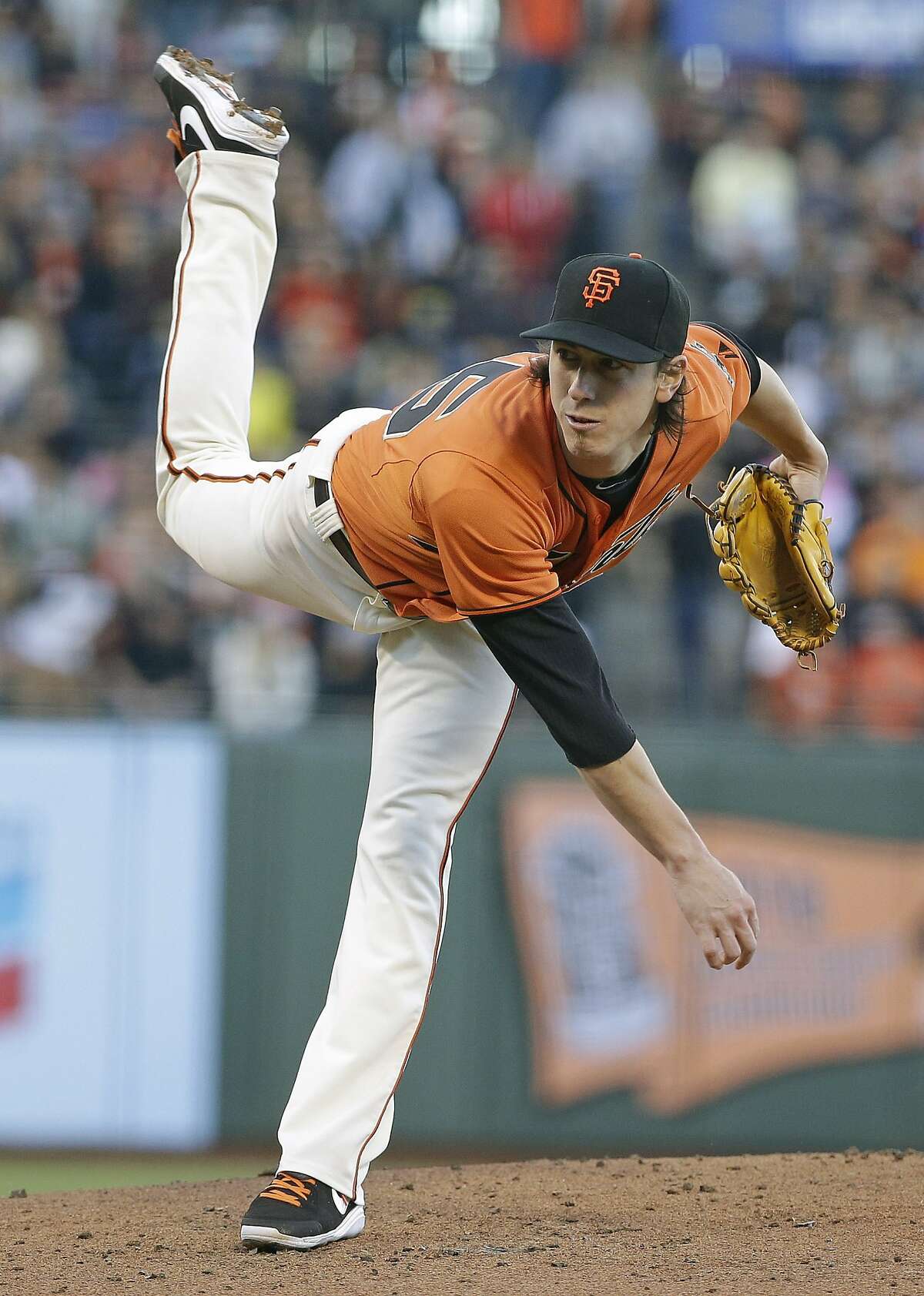 Giants' Lincecum extends string of strong starts