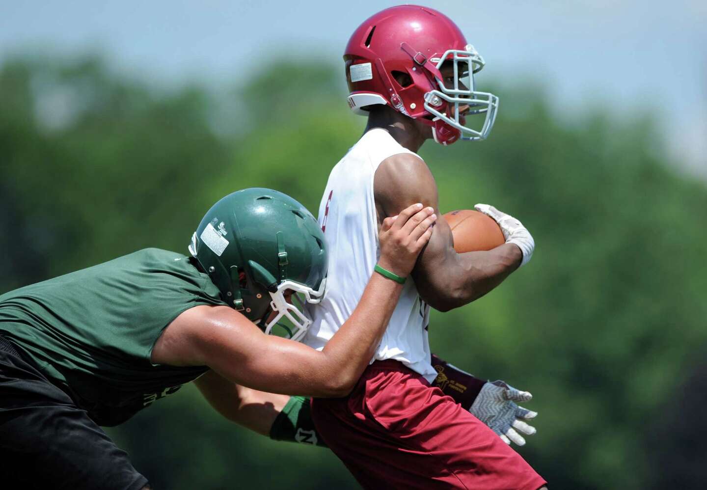 Area teams get first-look at new QBs at Grip It & Rip It