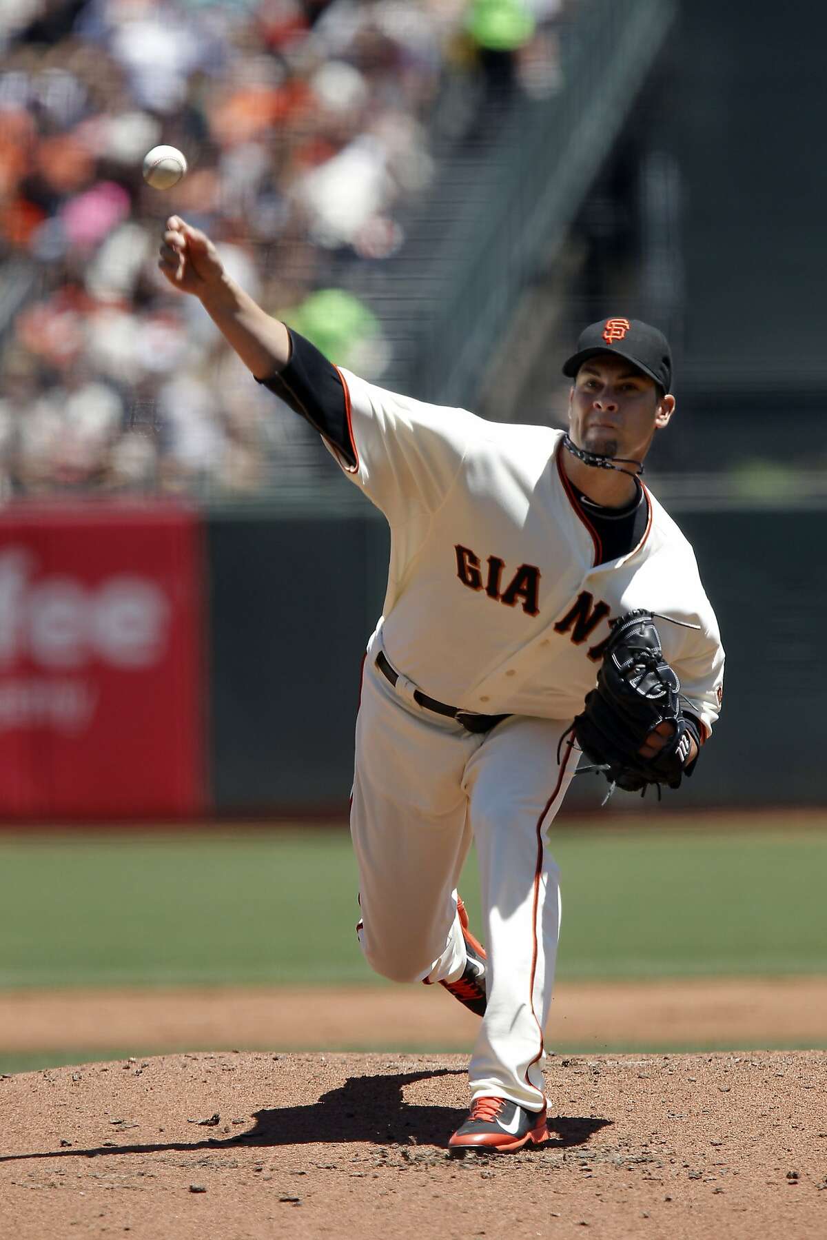 Giants Vogelsong Again Gets No Support In 4th Straight Loss