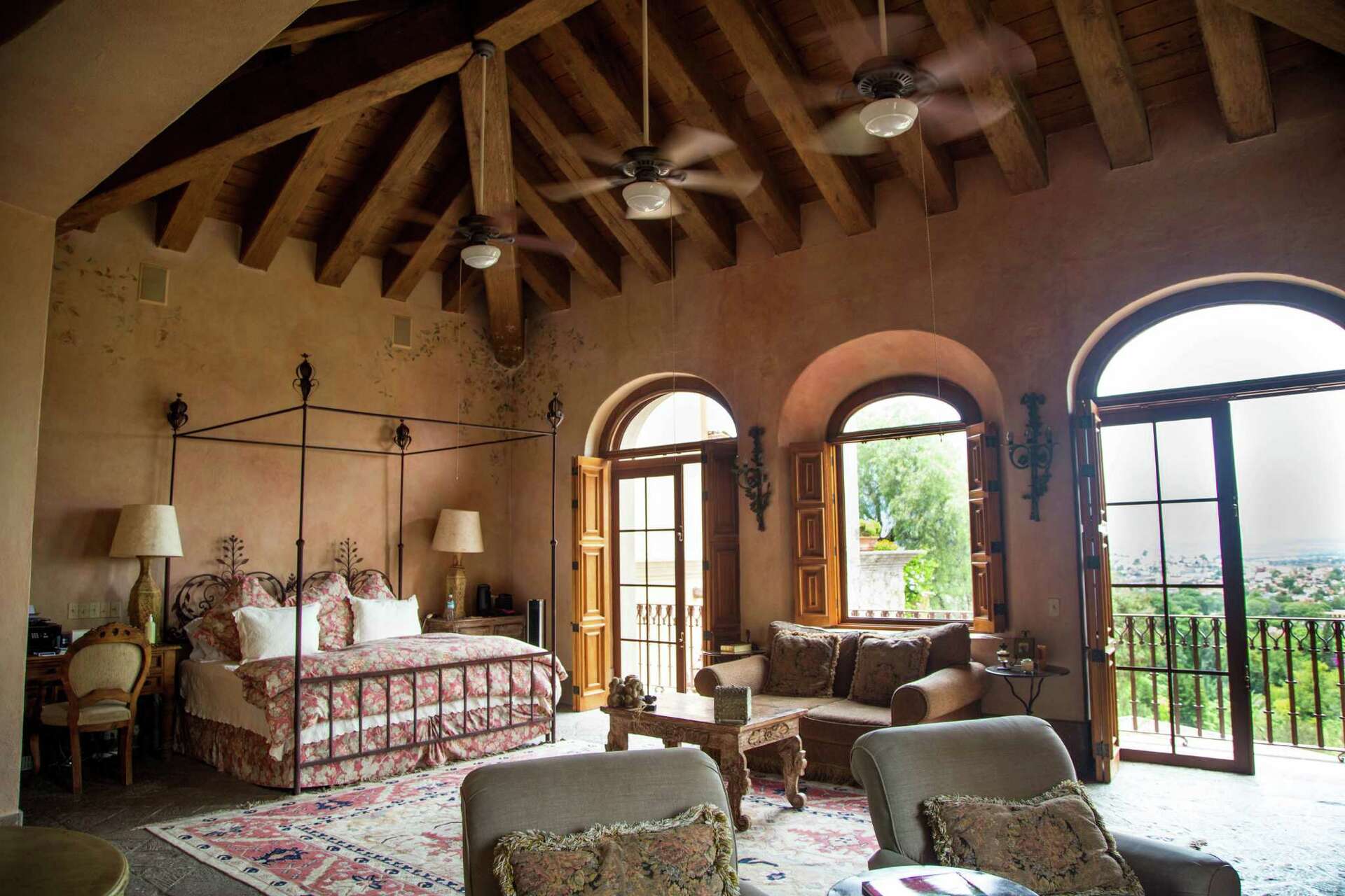 Take a spin through a Houston designer's Mexico mansion