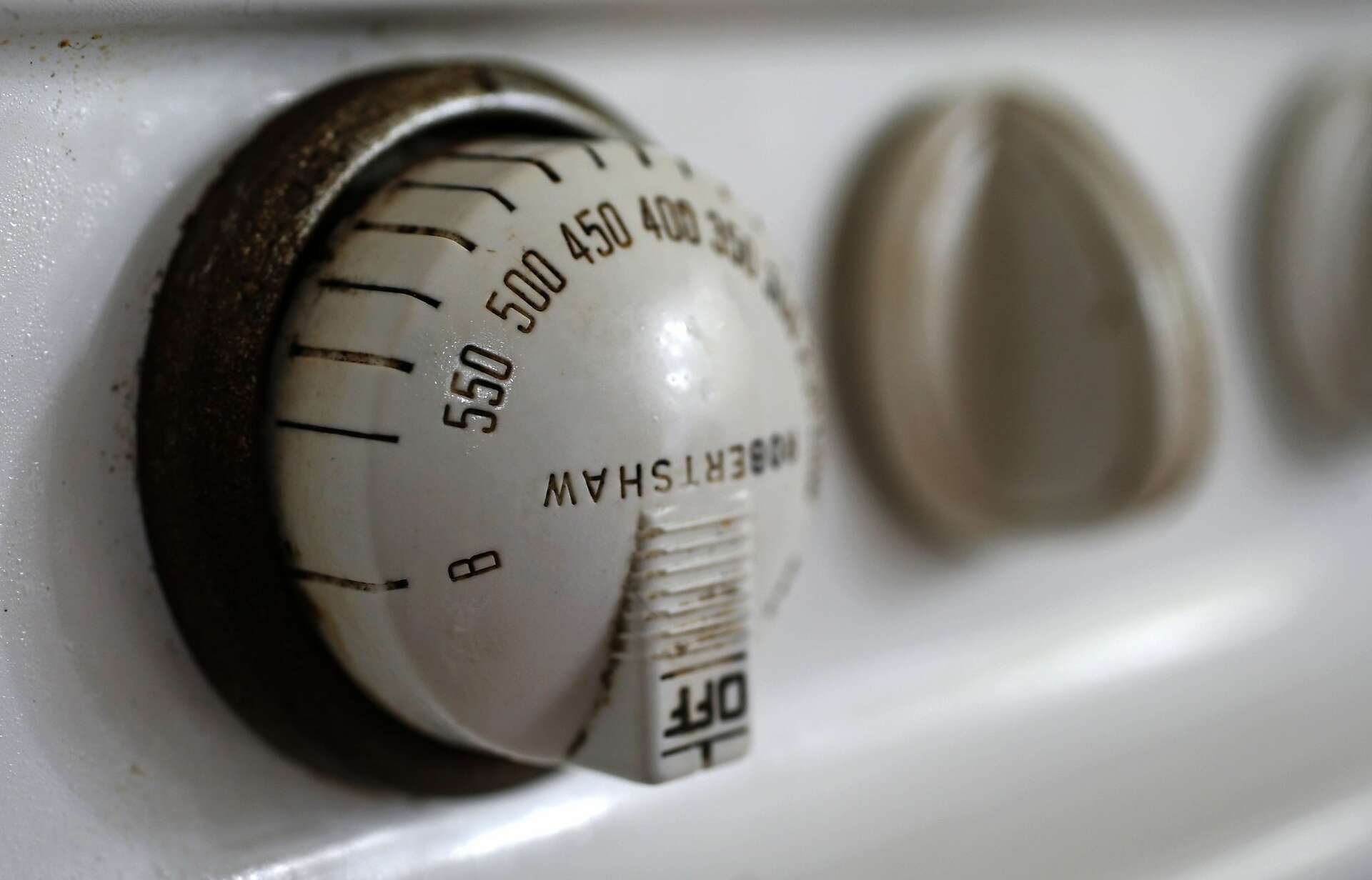 A guide to satisfying the burning love for midcentury stoves