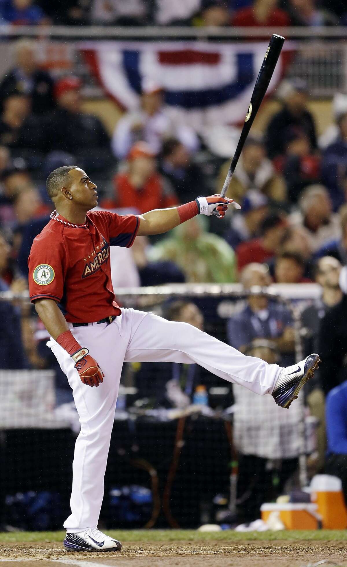 A's Yoenis Céspedes defends Home Run Derby crown with ease