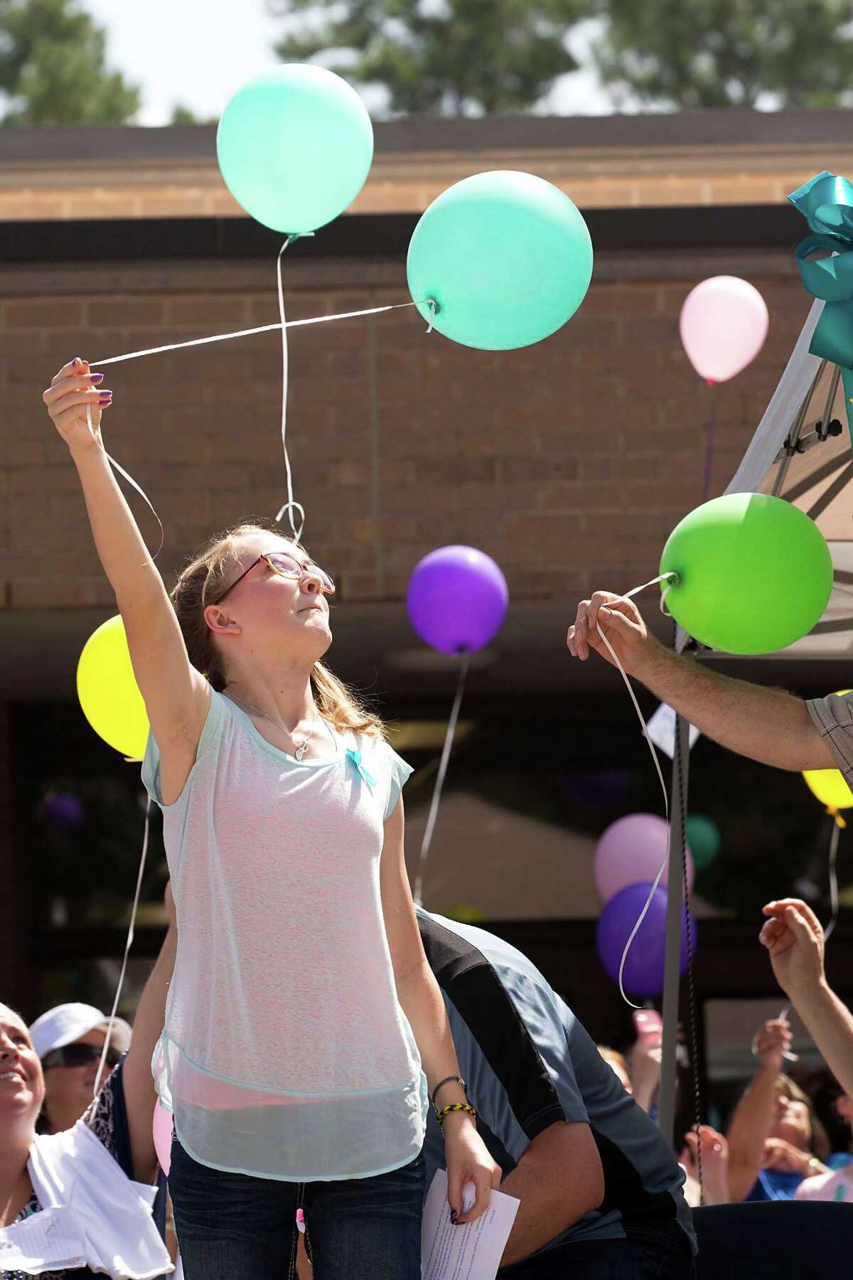 Grieving Spring community gathers for Stay family funeral
