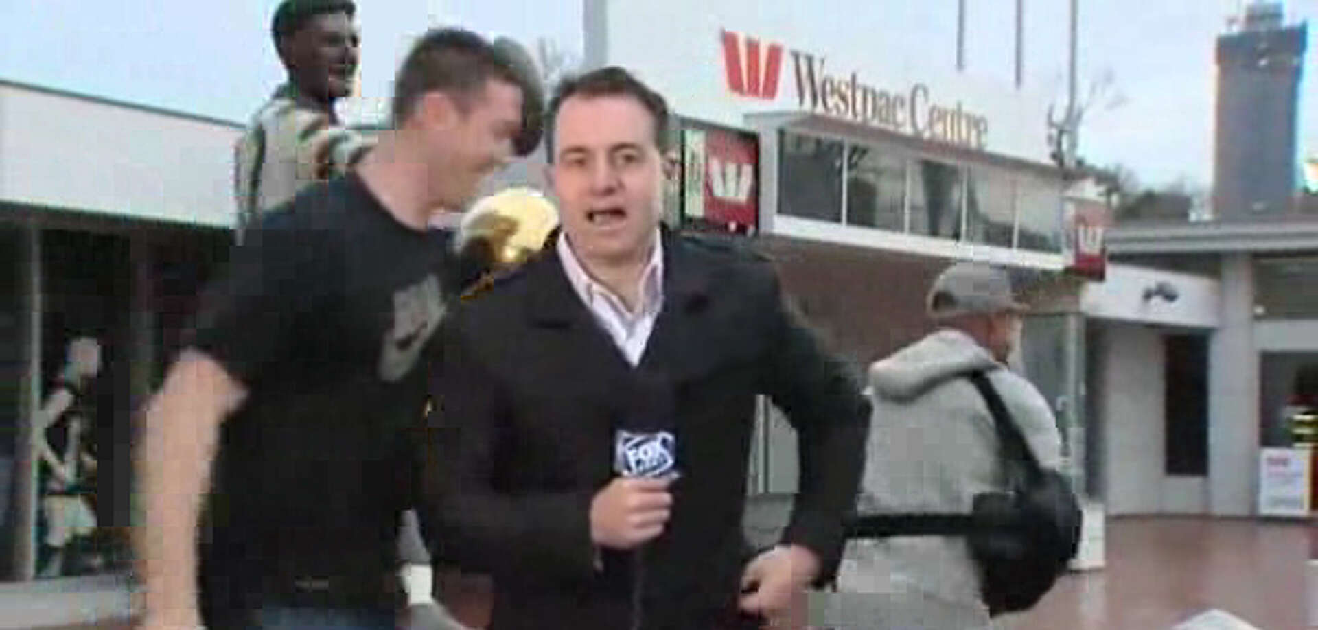 Spurs players surprise Australian reporter with live photobomb