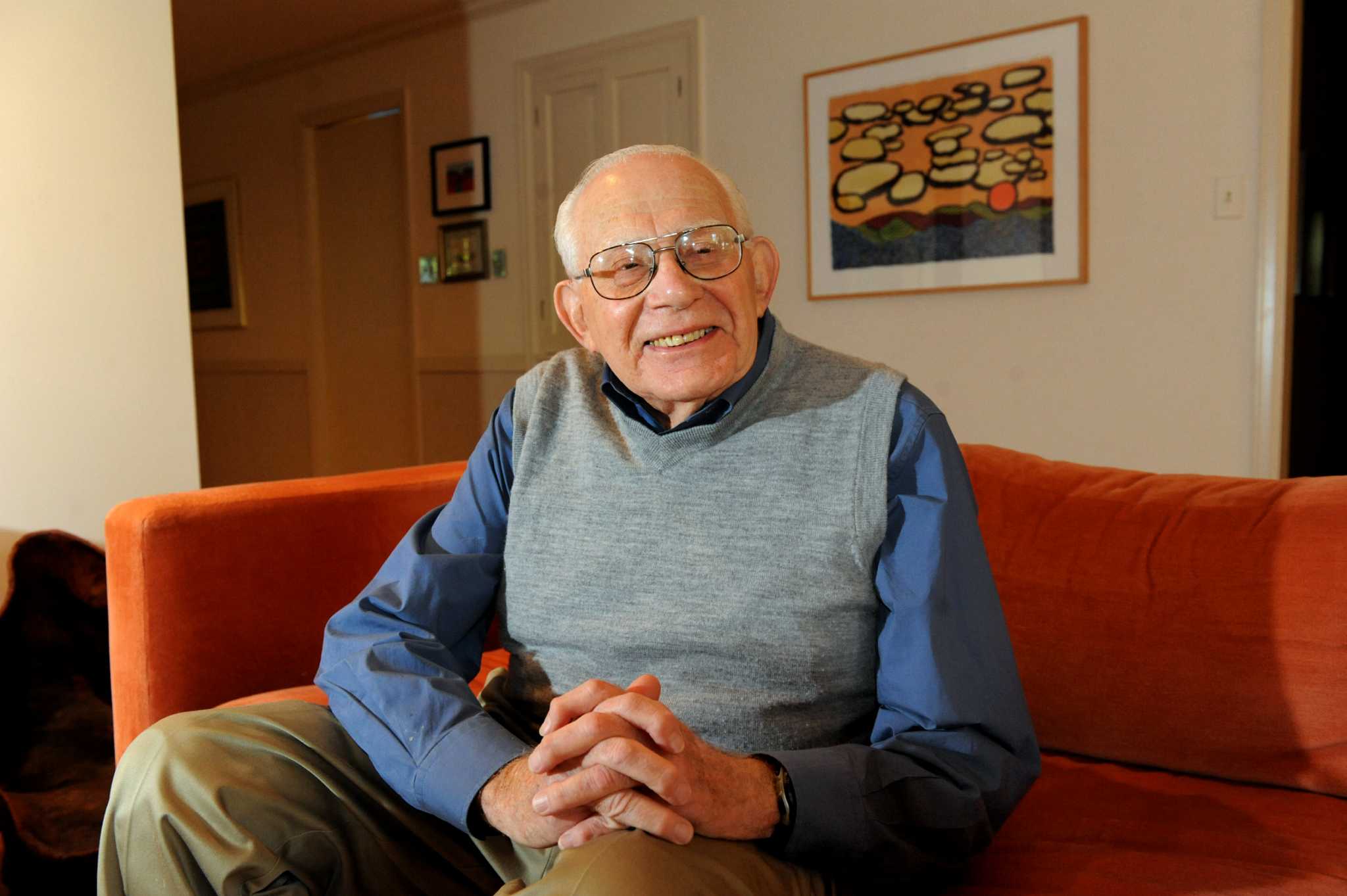 Former TU editor Harry Rosenfeld donates papers to state library