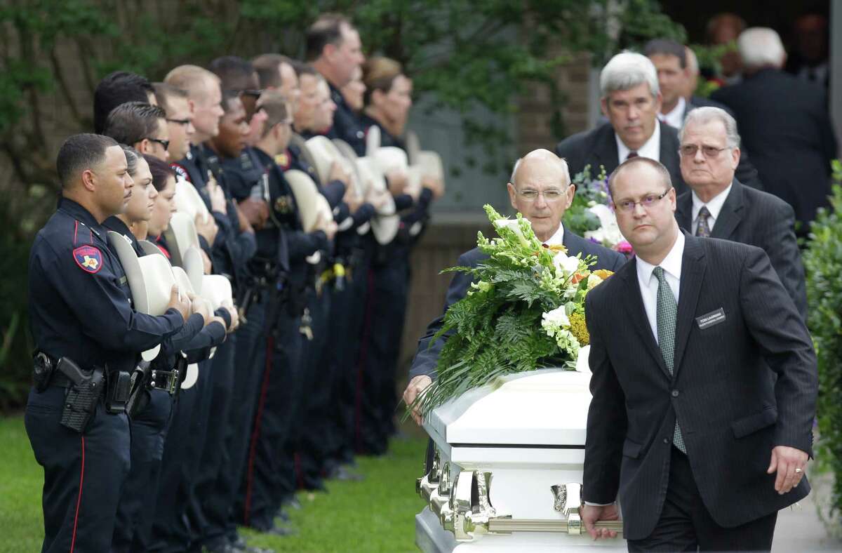 Stay funeral shows LDS customs