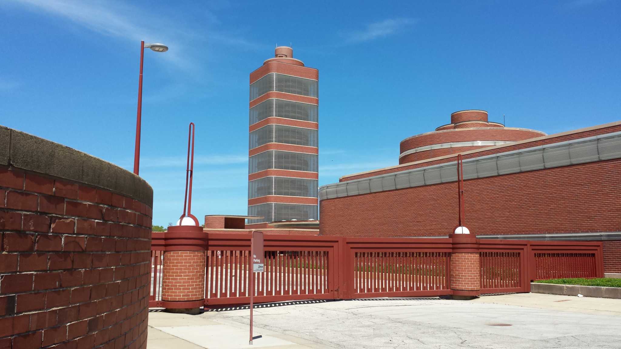 In prairie country, an architectural pilgrimage