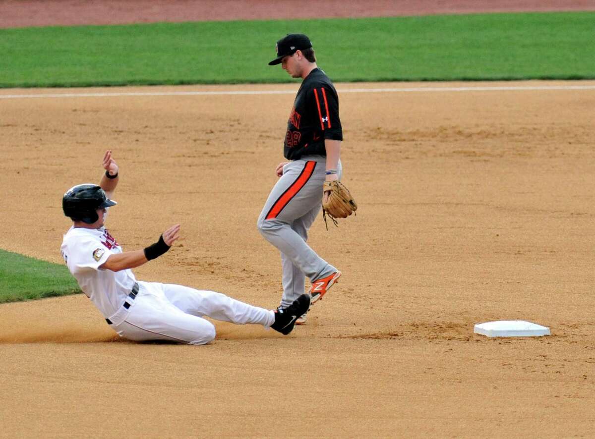 Two-sport life for pitcher