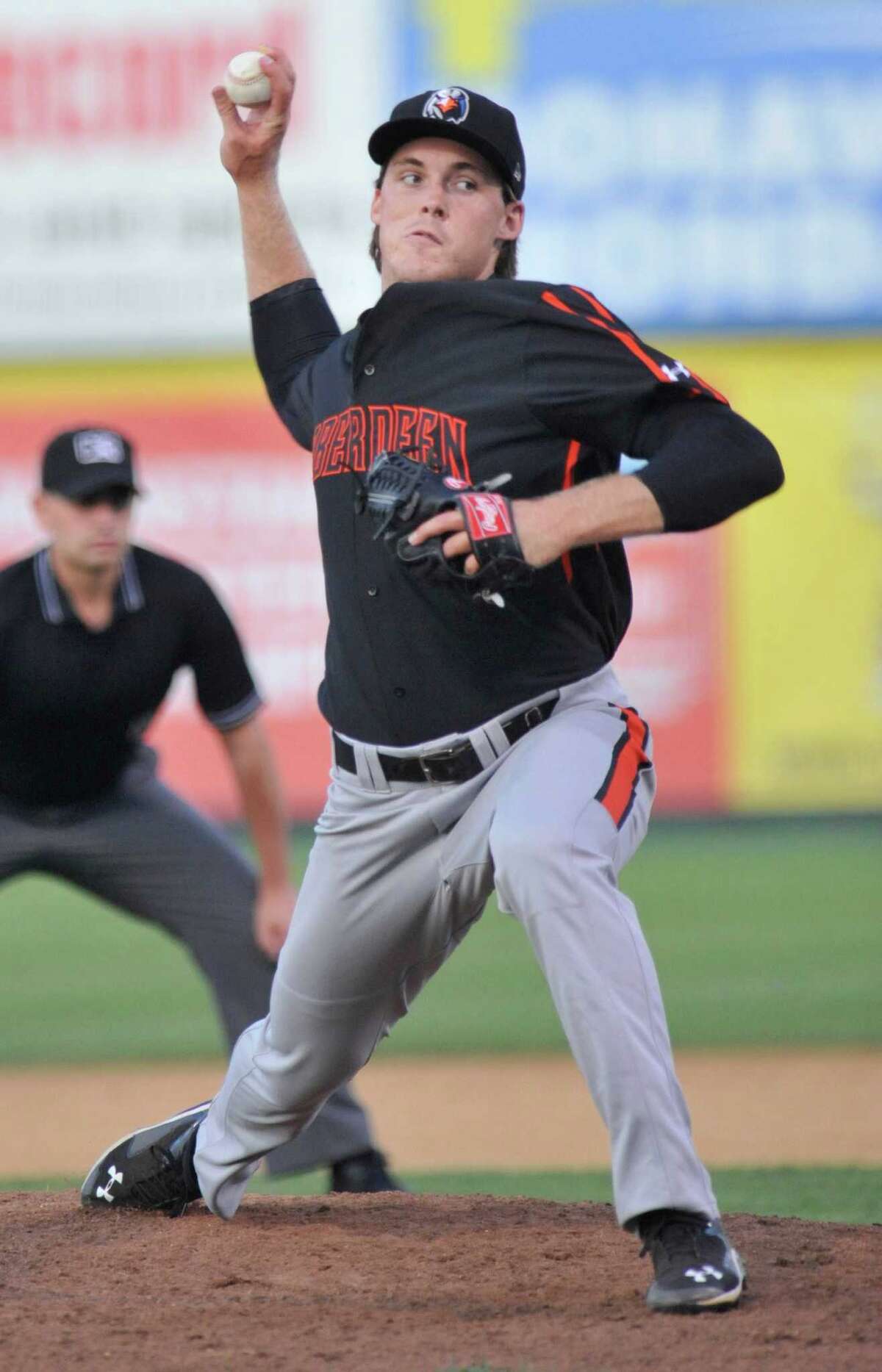 Two-sport life for pitcher