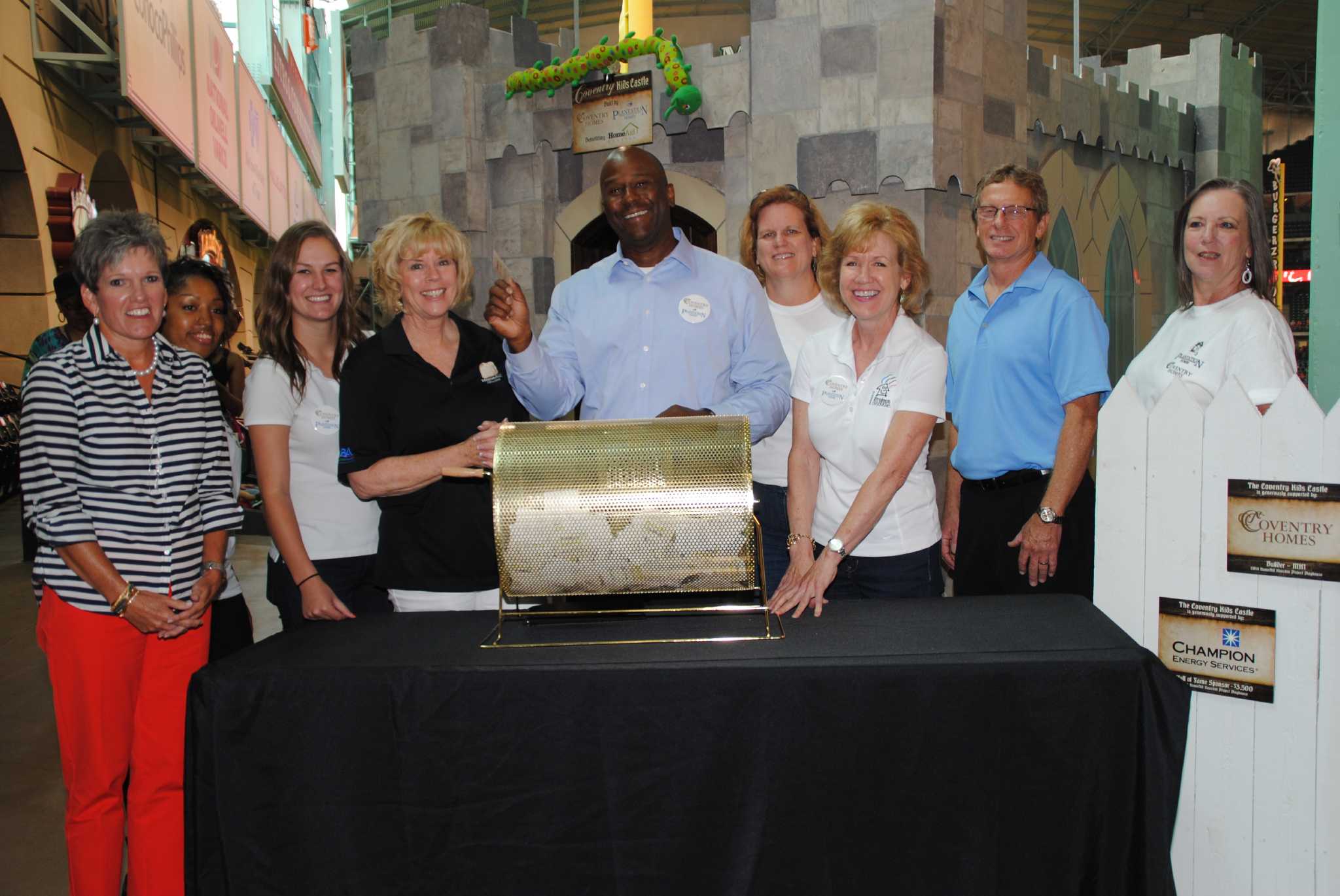 HomeAid Houston's Project Playhouse crowns a winner