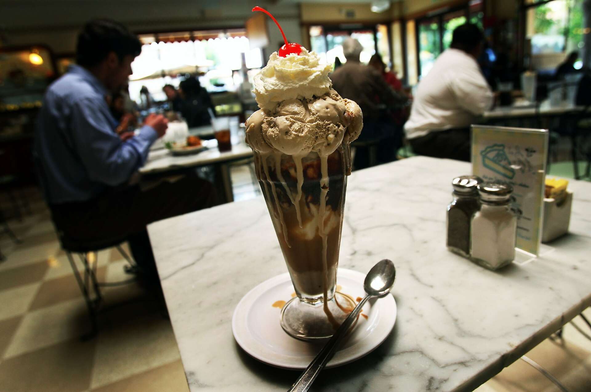 Fentons ice cream social celebrates 120 years