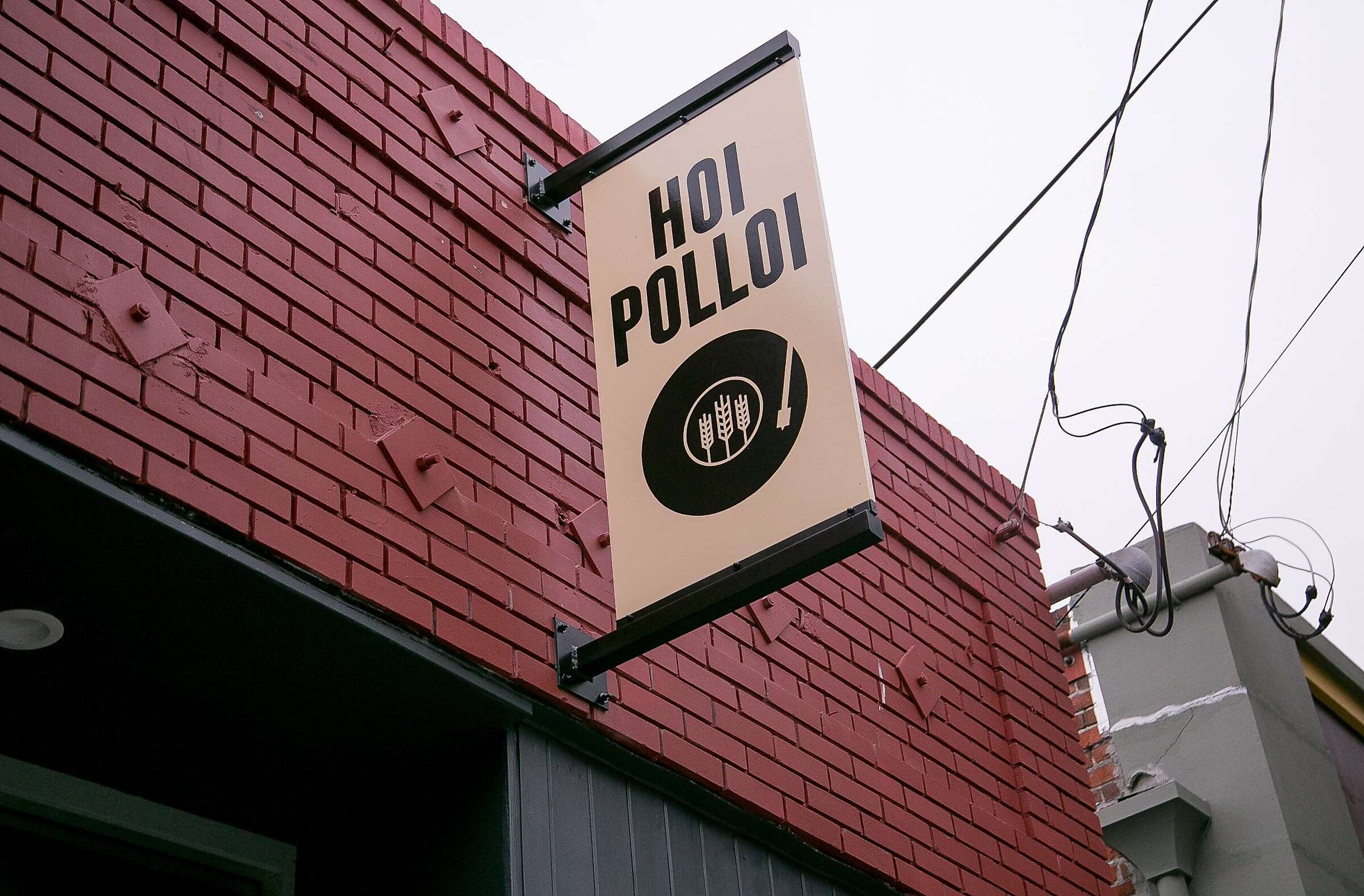Hoi Polloi Brewpub and Beat Lounge opens in Berkeley