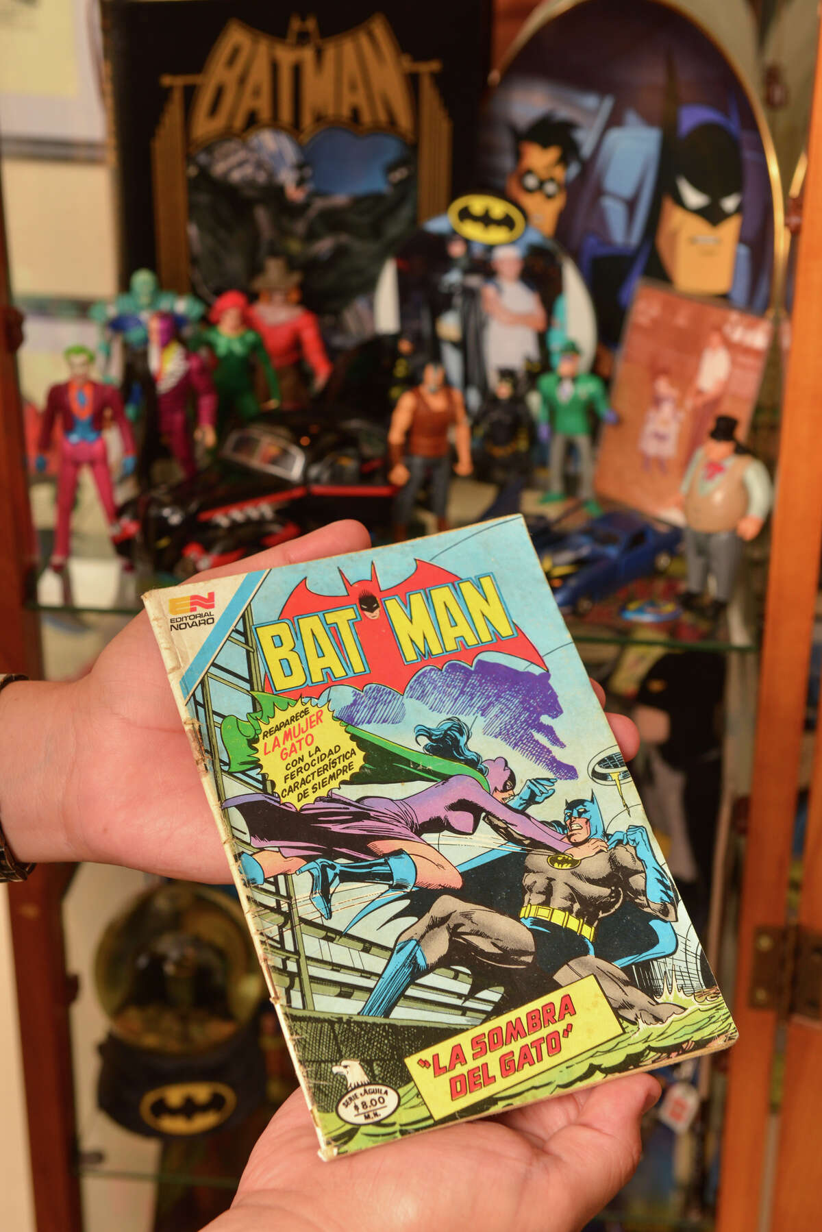 San Antonio's biggest Bat-fan in honor of Batman Day