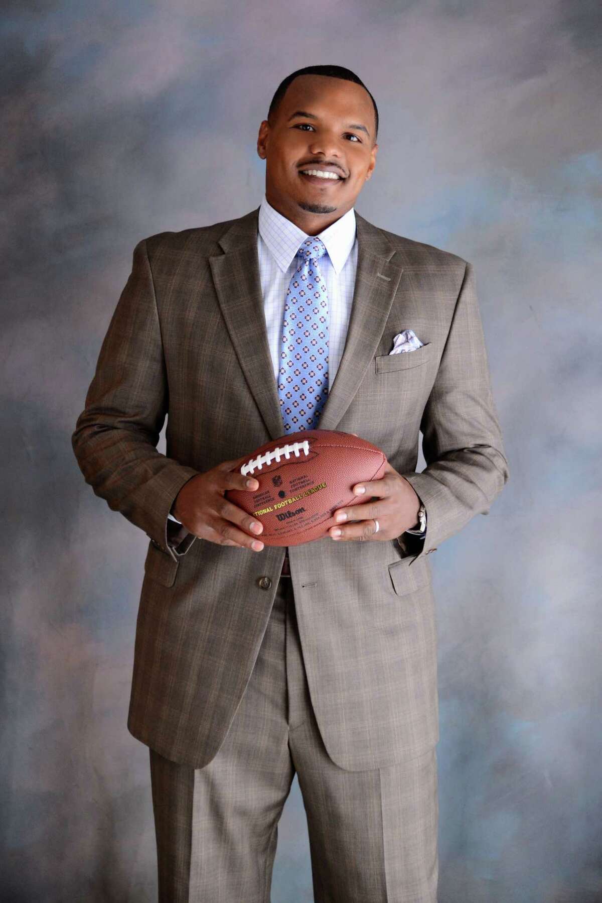 Chester Pitts: Game changer in style