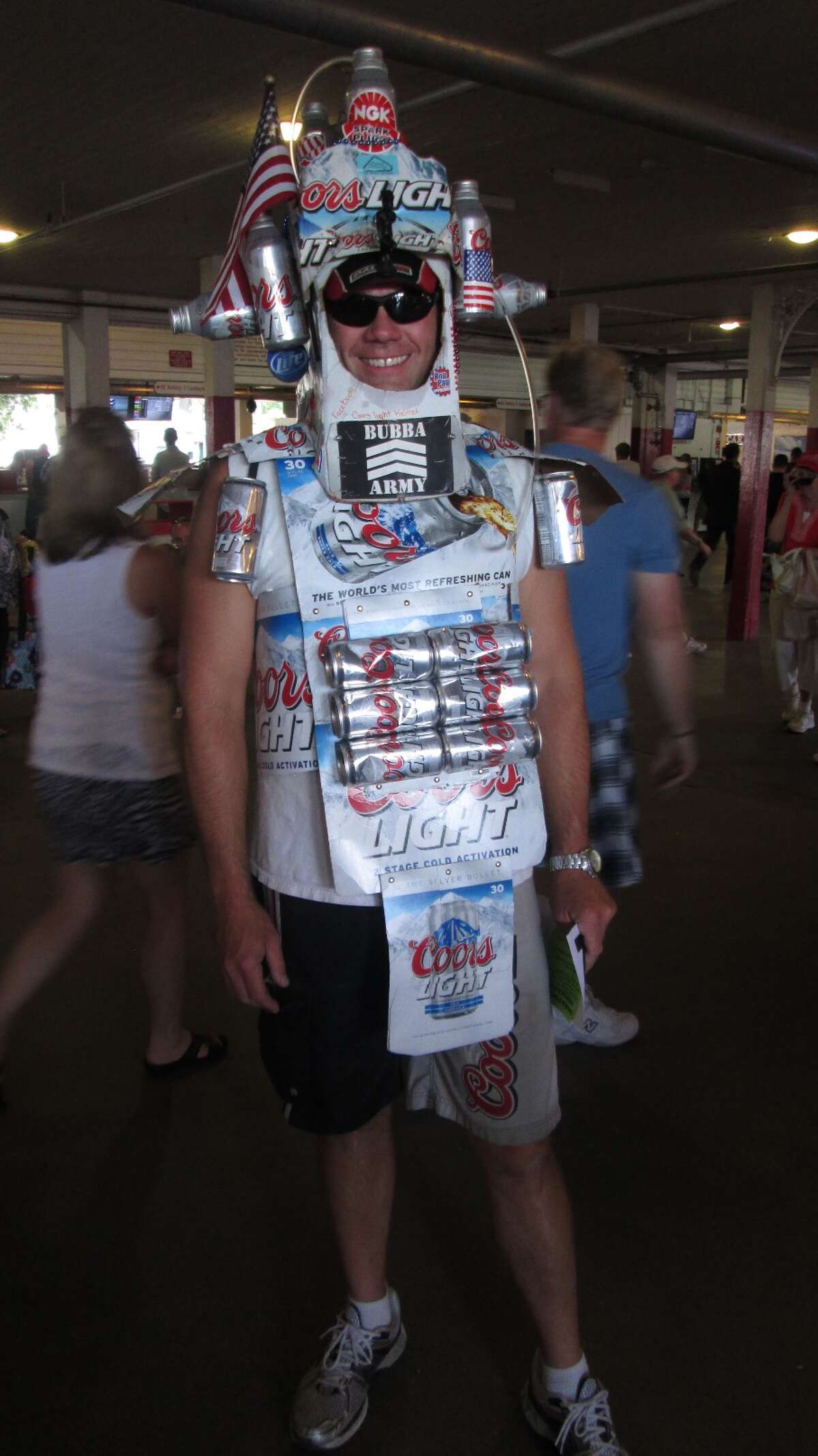 SEEN: Hat Contest at Saratoga Race Course 2014