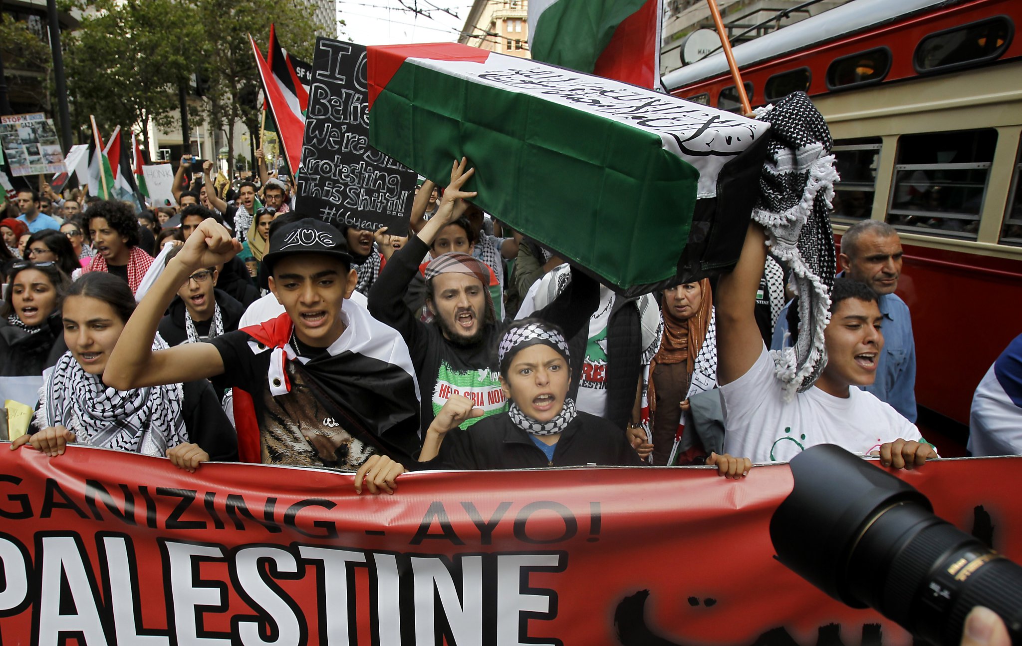 Marchers gather in S.F. to protest violence in Gaza