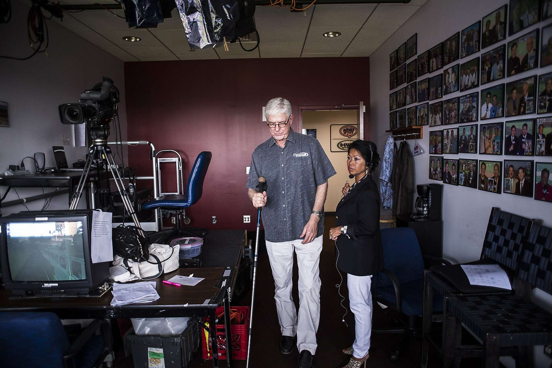 Giants broadcaster Mike Krukow fighting through muscle disease