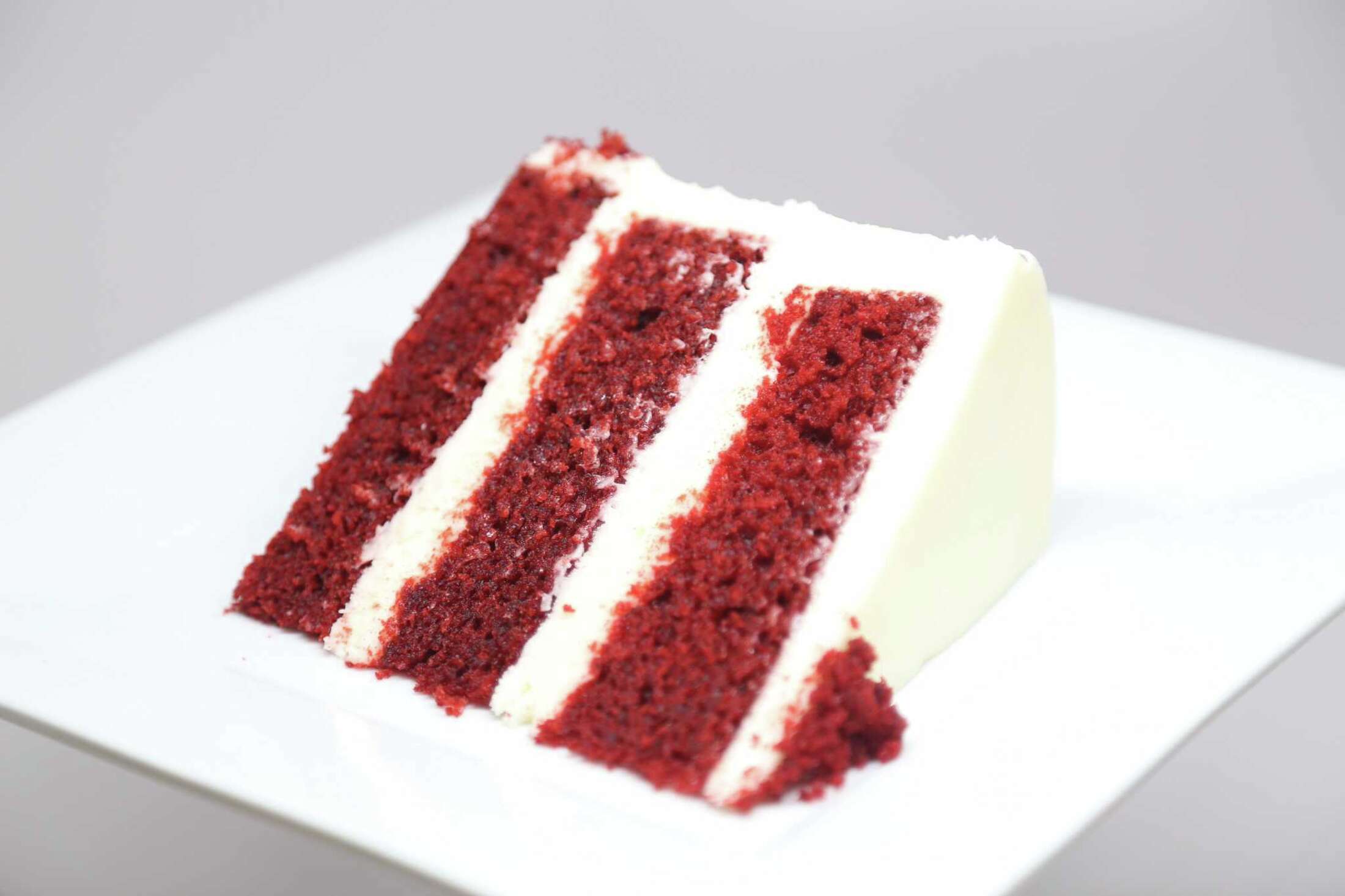 Willie Mike masters Red Velvet Cake