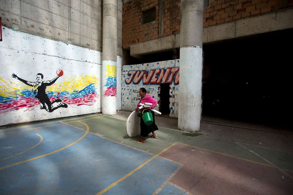 End comes for notorious Venezuela vertical slum