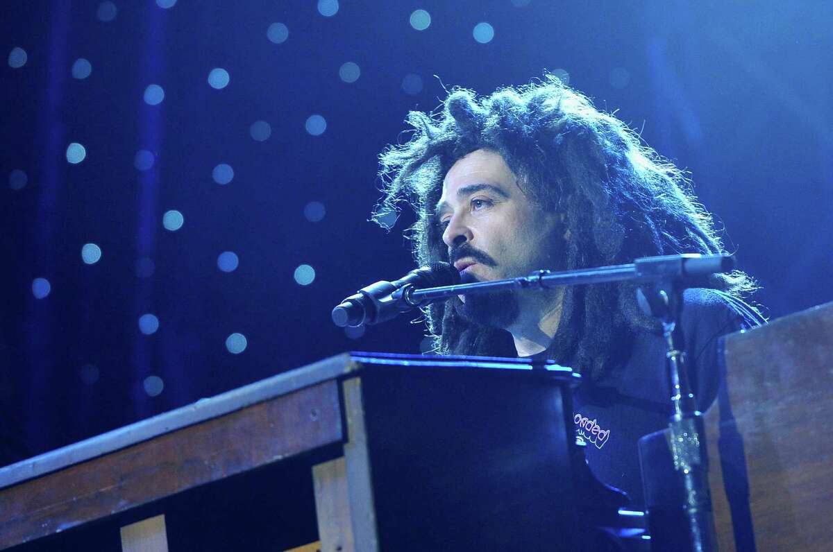 Counting Crows brings back some '90s nostalgia