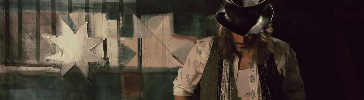 Craig Kinsey bring smart, serious sounds to shows