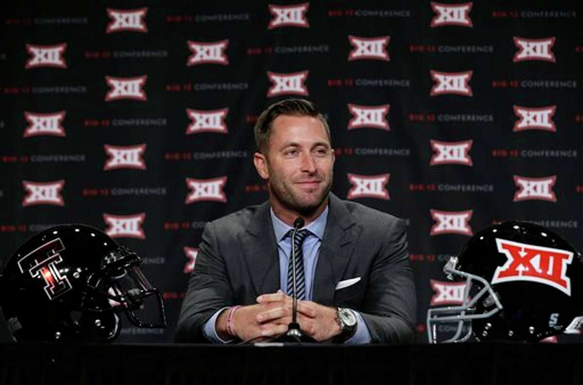 Texas Tech football coach Kliff Kingsbury sports fake $100,000 watch at ...