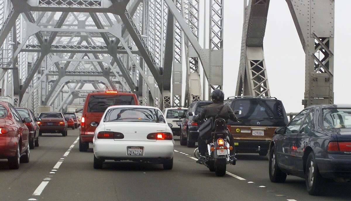 13 aggravating driving habits