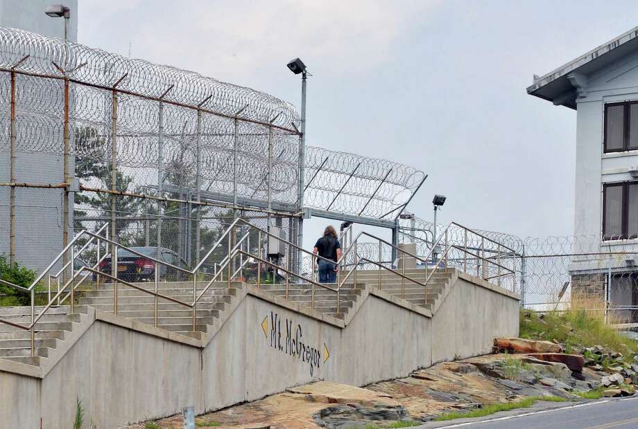 State drops effort to retool Mount McGregor prison site - Times Union